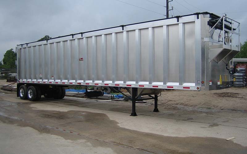 Travis Trailers Showroom - Old River